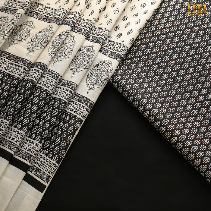 Printed – Mumtaz Abdullah